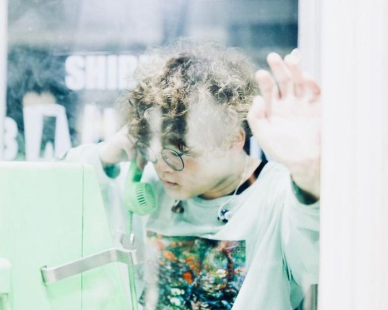 【顔画像】Vaundy(歌手)の大学はどこ？年齢や名前の由来、人気曲などプロフィール総まとめ！